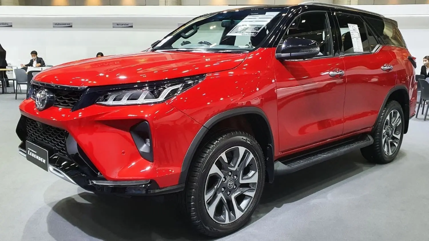 Toyota Fortuner Legender: Premium SUV with strong looks and reliable ...